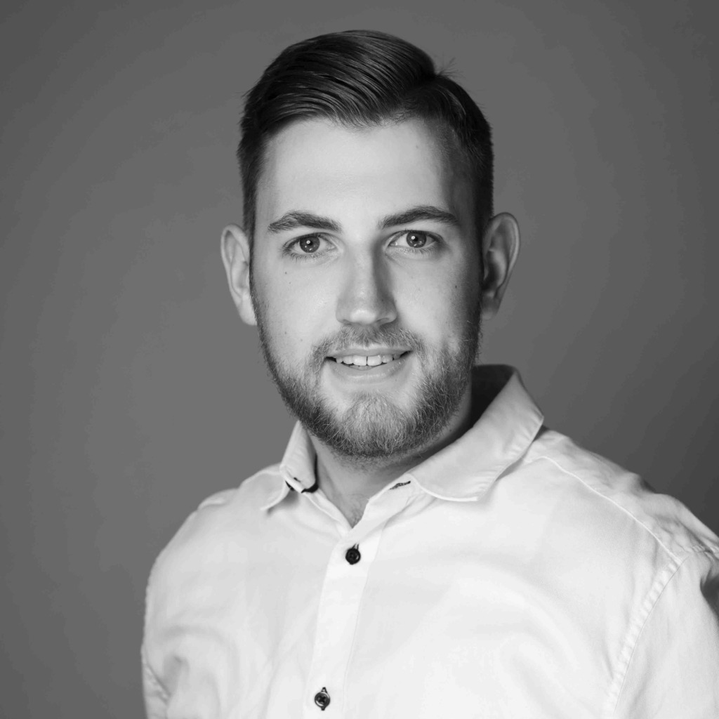 Lars Senger - zertifizierter Verkäufer PKW Neuwagen Mercedes-Benz/smart ...