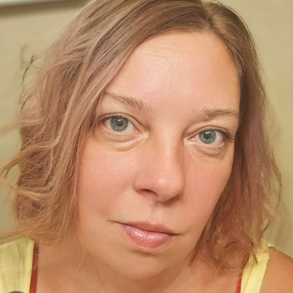 Sandra Wagner - Einzelhandelskauffrau - PAGRO Handelsgesellschaft mbH ...