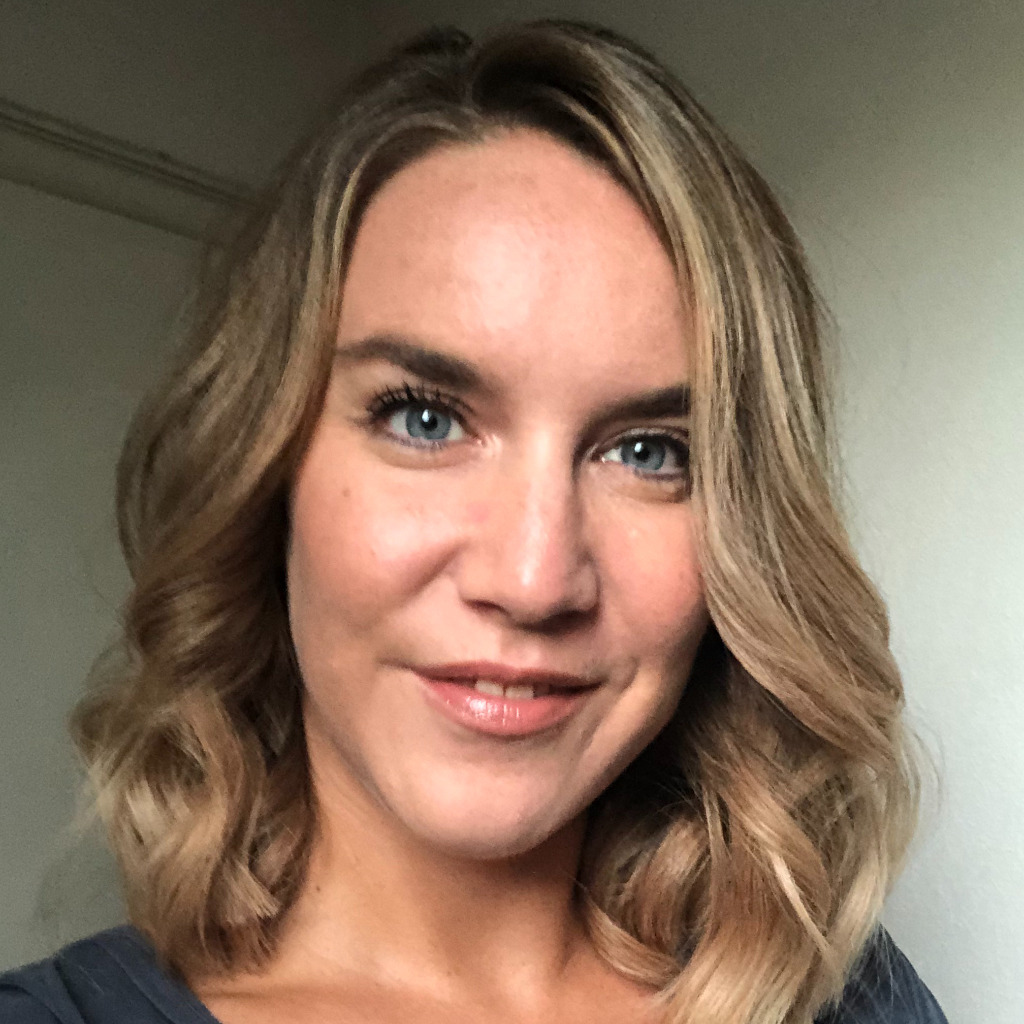 Anne Pfeiffer - Teamleitung Content - Hans Segmüller Polstermöbelfabrik ...