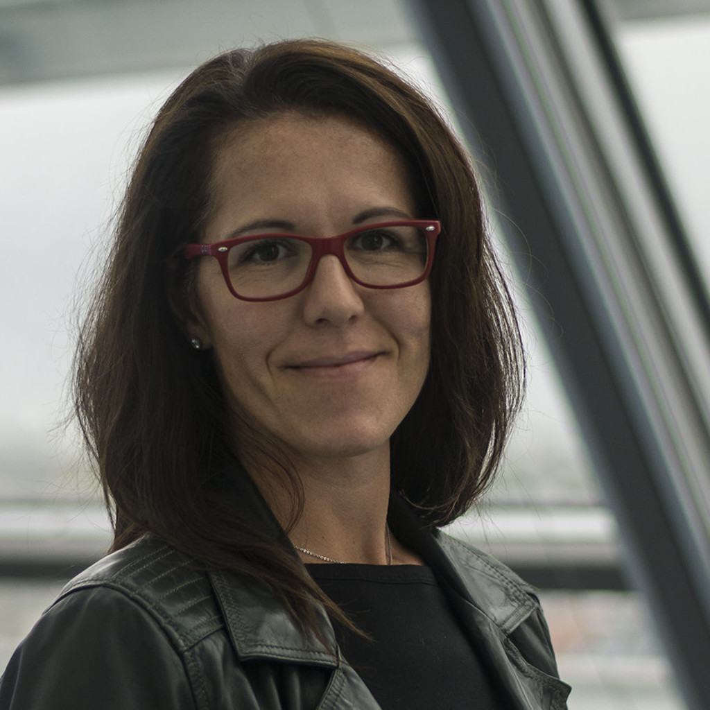 Michaela Wagner - Client & Application Support Manager - ÖCS GmbH | XING