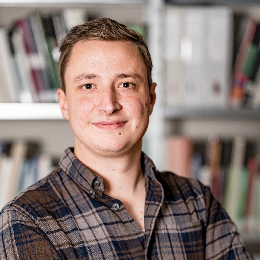 Mathias Hollenstein - Stv. Bereichsleiter Gartenbau - Hauser Gärten AG ...