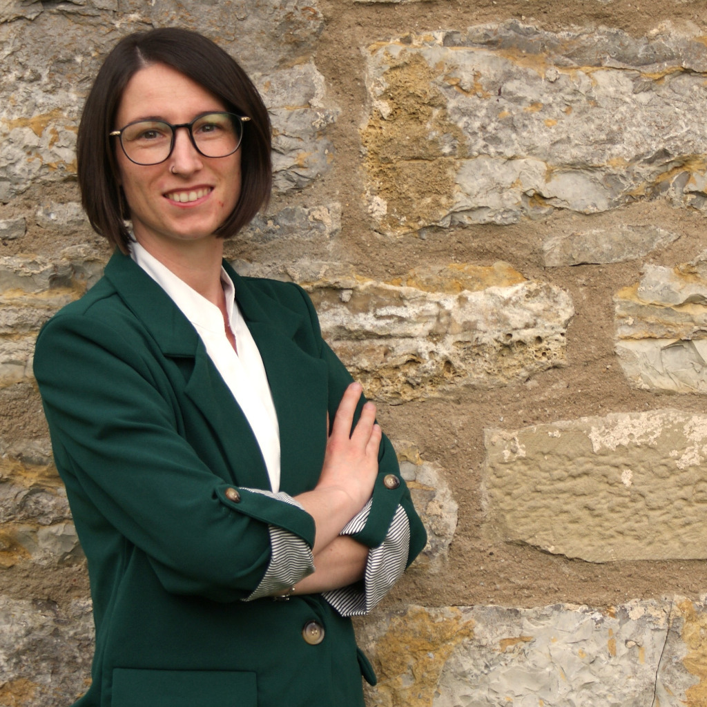 Michaela Guldenschuh - Kaufmann für Büromanagement - DAA Deutsche ...