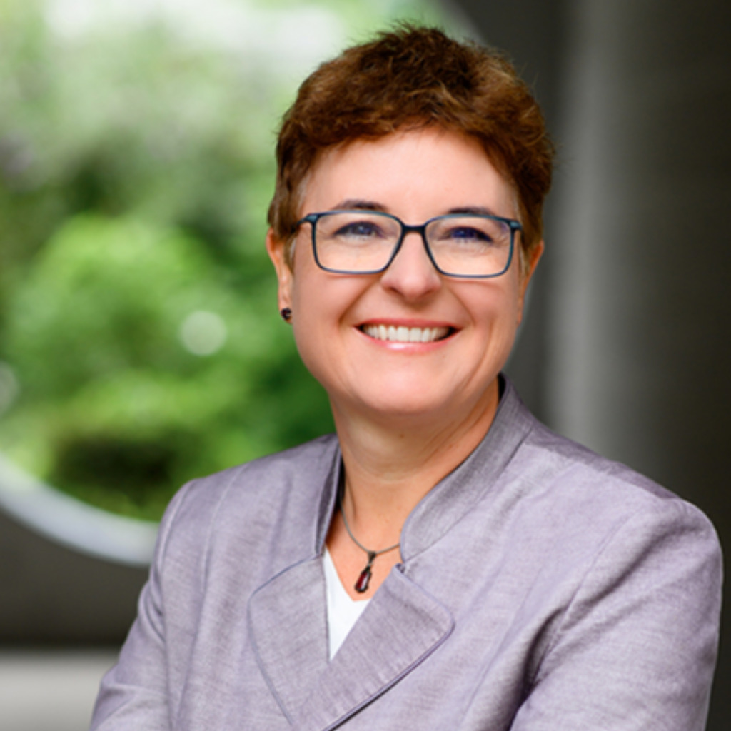 Sonja Peissl - Process Expert Finanzen - Rohde & Schwarz GmbH & Co. KG ...