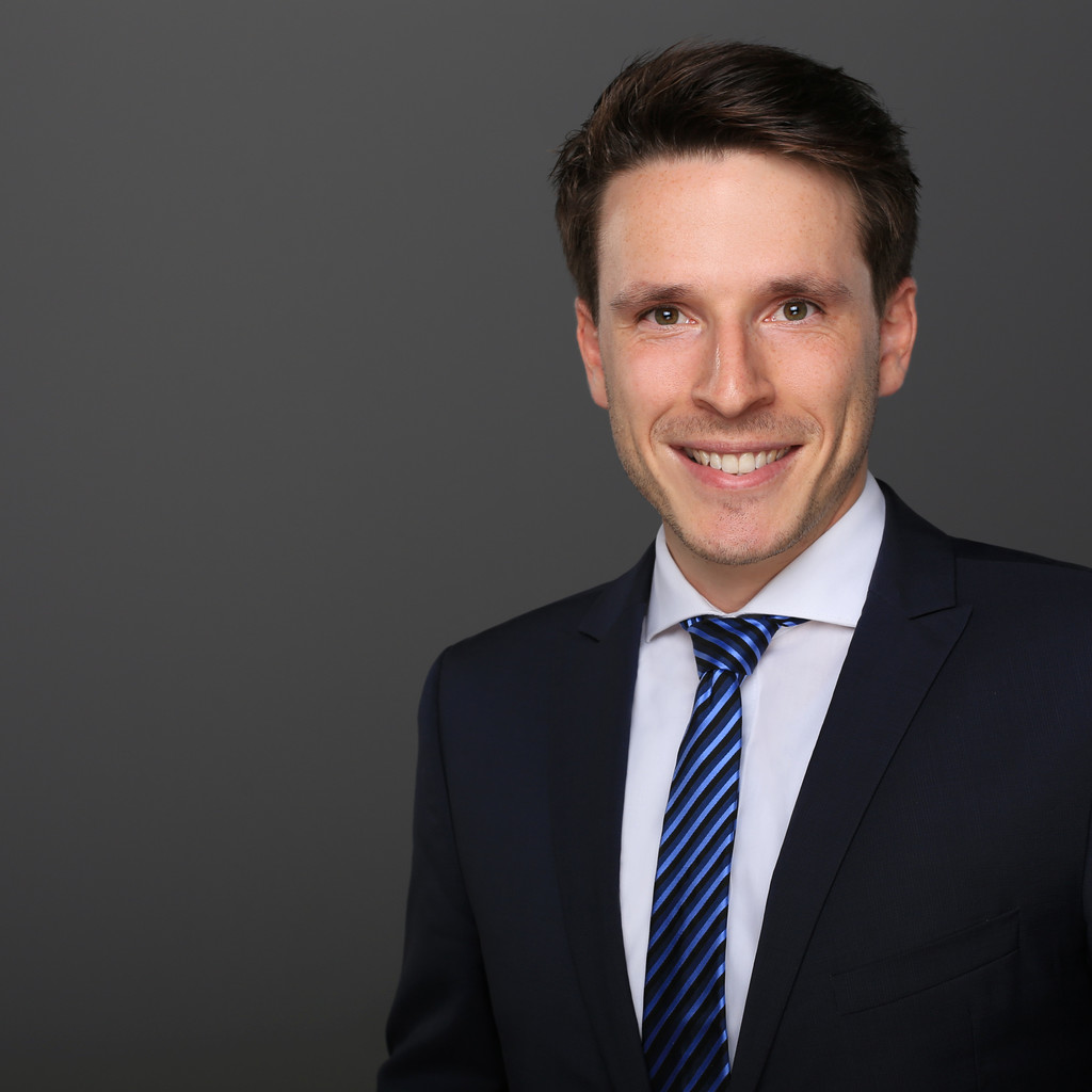 Alexander Wolter - Financial Risk Controlling - Deutschen Lufthansa AG ...