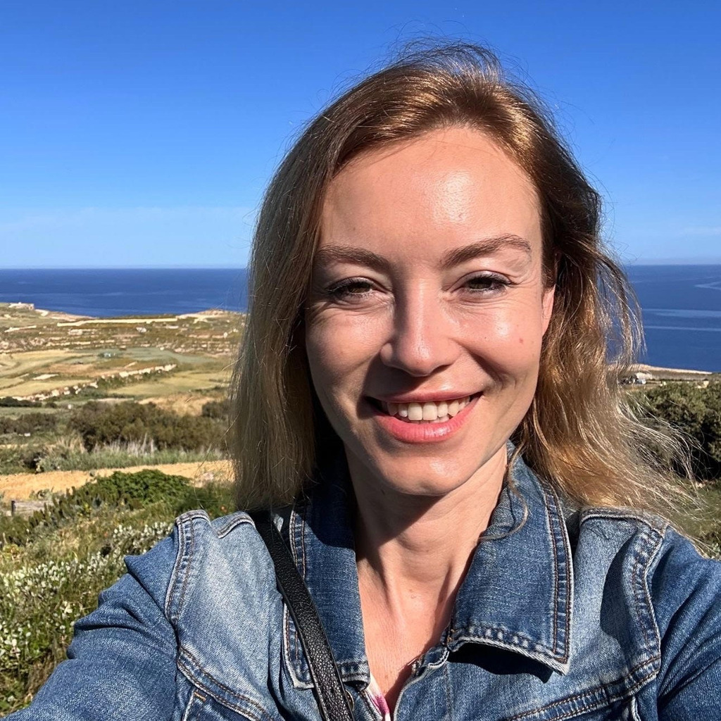 Magda Art - Head of Recruitment - CQUE DIGITAL | XING