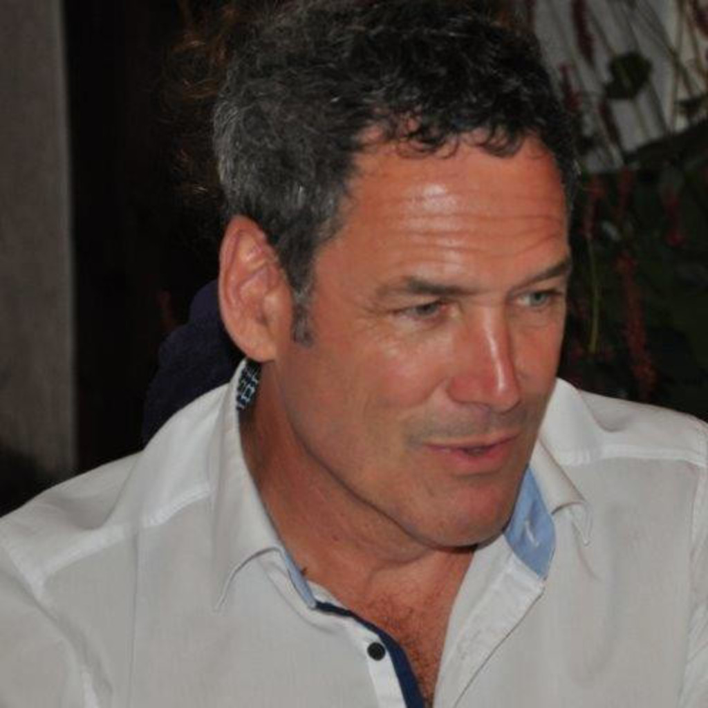 Marcus Ziegler - Geschäftsführer - Schweizer Immo Projekt GmbH | XING