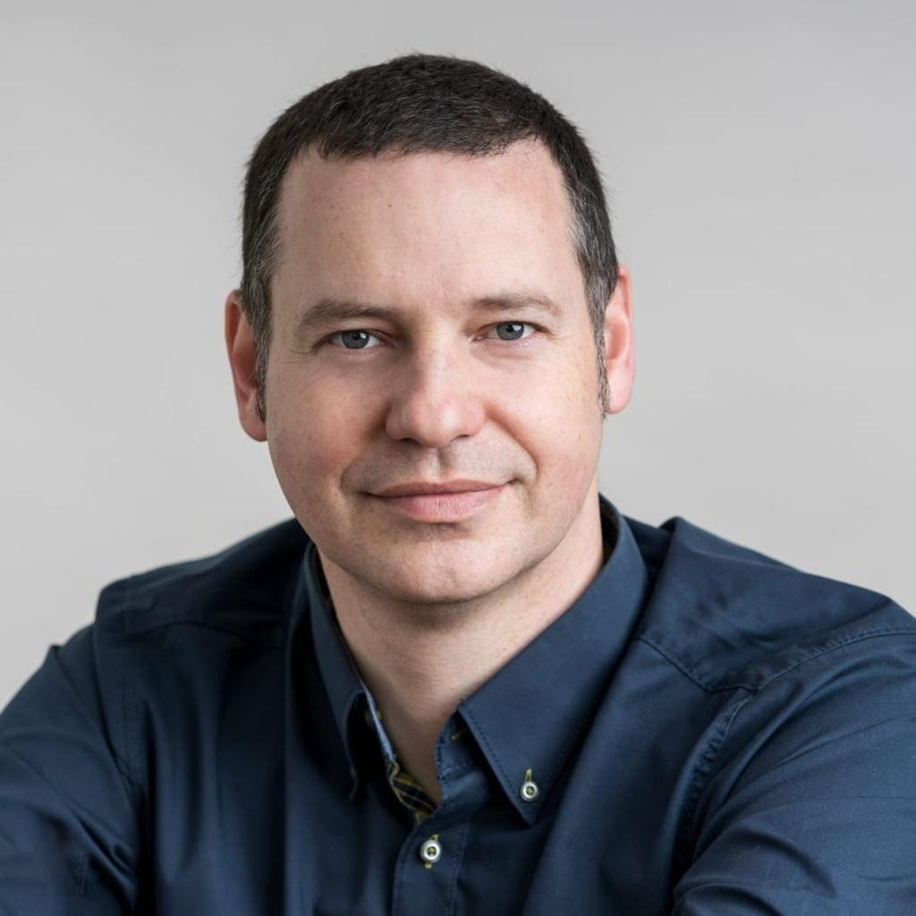 Dennis Kurz - Entwicklungsingenieur Molding - SICK Sensor Intelligence ...