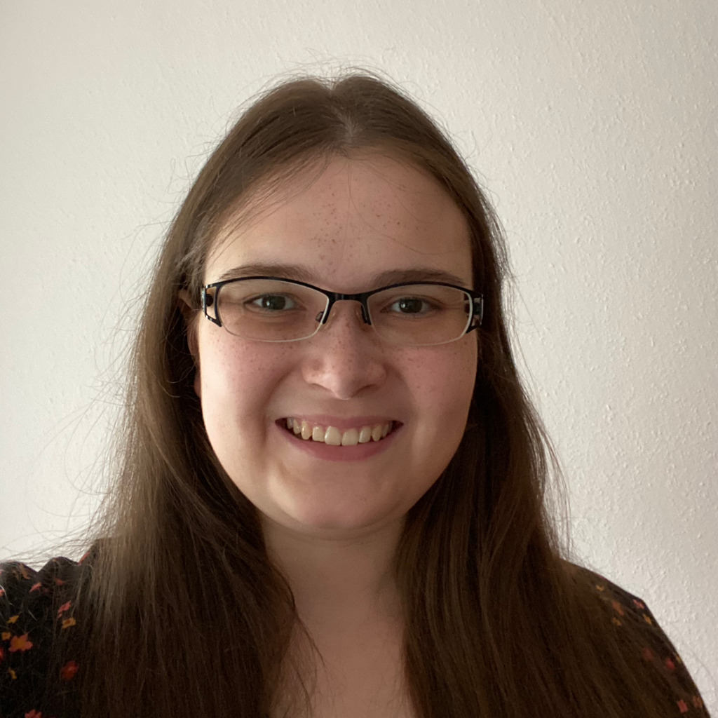 Sophia Roman - Mediengestalterin Digital und Print - 49 Grad Medienagentur | XING