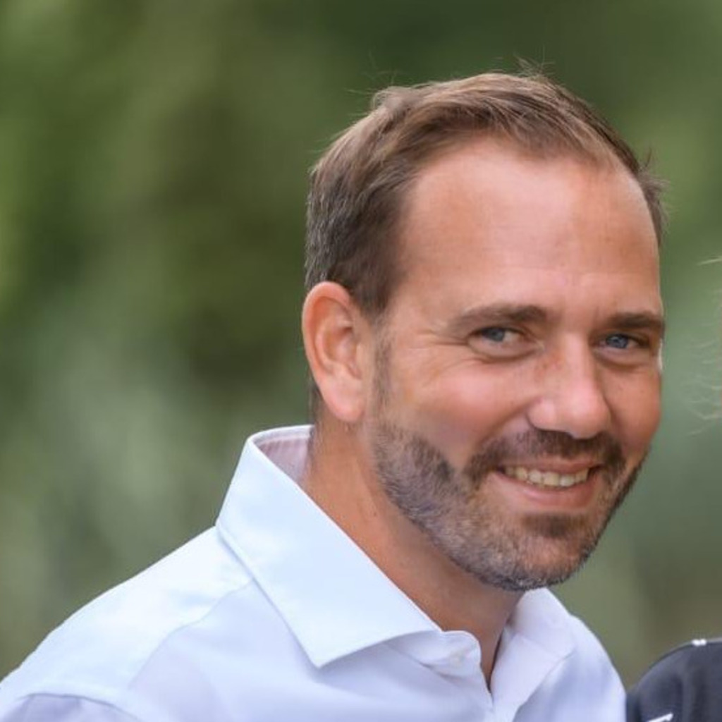 Marcus Hoyer - Modellbauer - comgrav Technology GmbH & Co. KG | XING