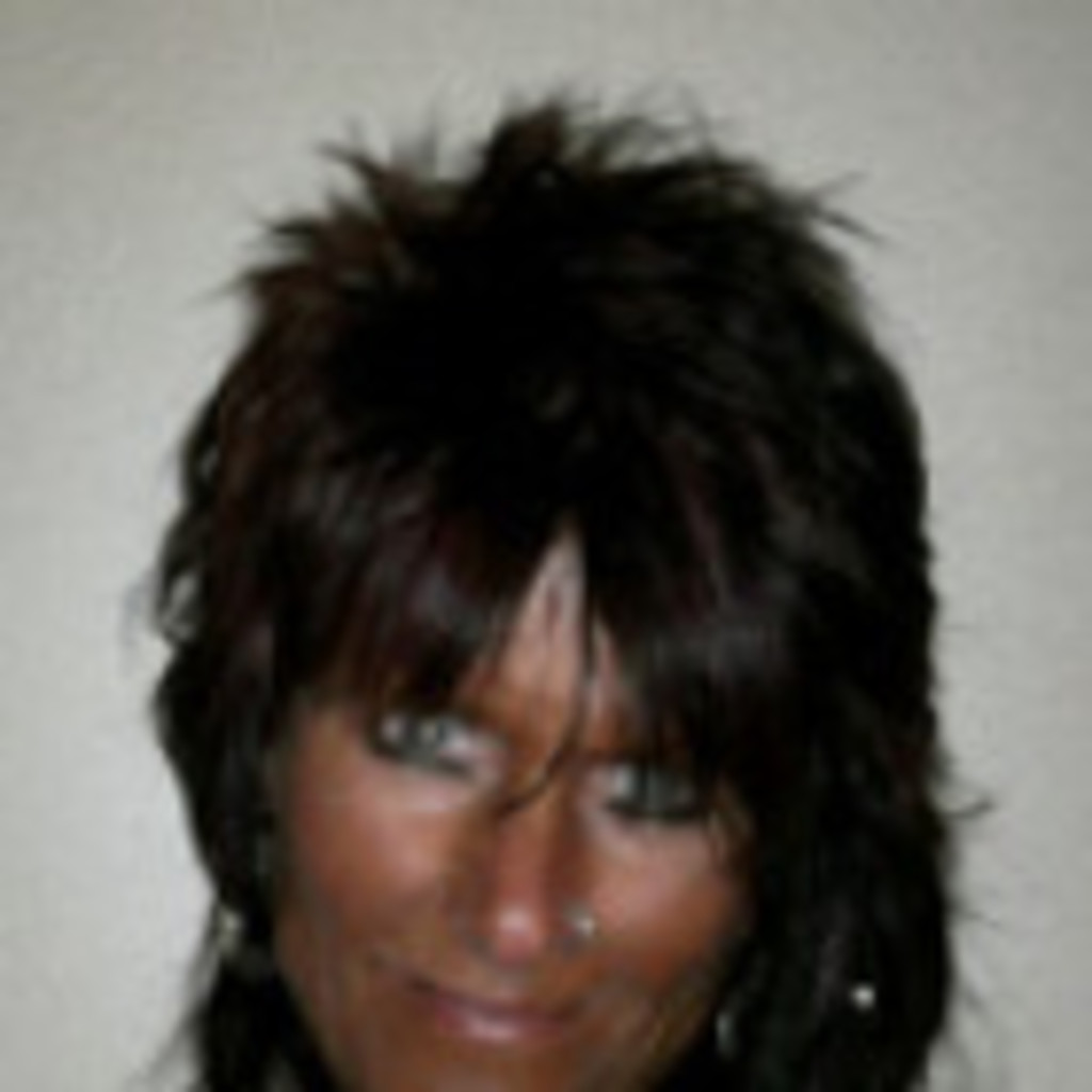 Christina Wallner - Verkauf Innendienst - Gummiwerk Kraiburg Relastec ...