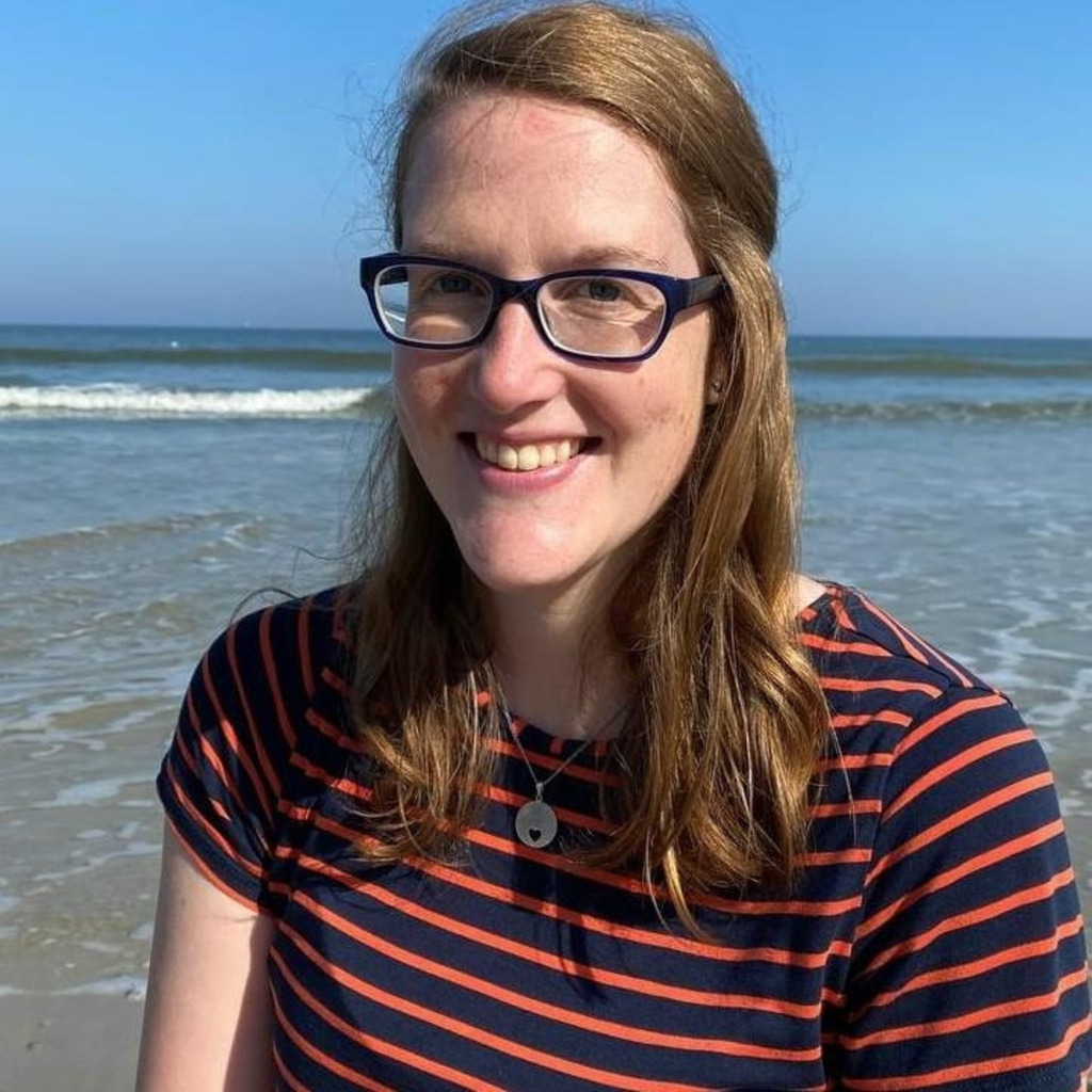 Sarah Olbrich - Customer Service Representative - Akzo Nobel | XING