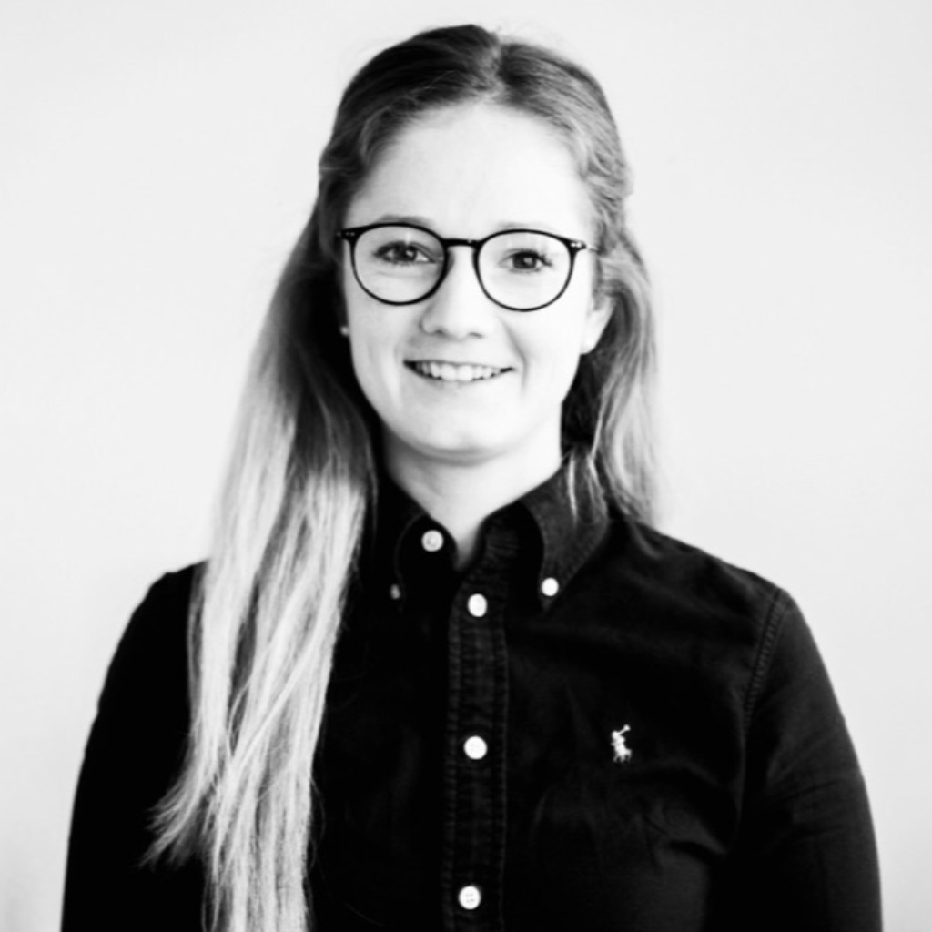 Jana Tarnowski - Gremiumbetreuung/Ortsmarketing - Amt Schrevenborn | XING