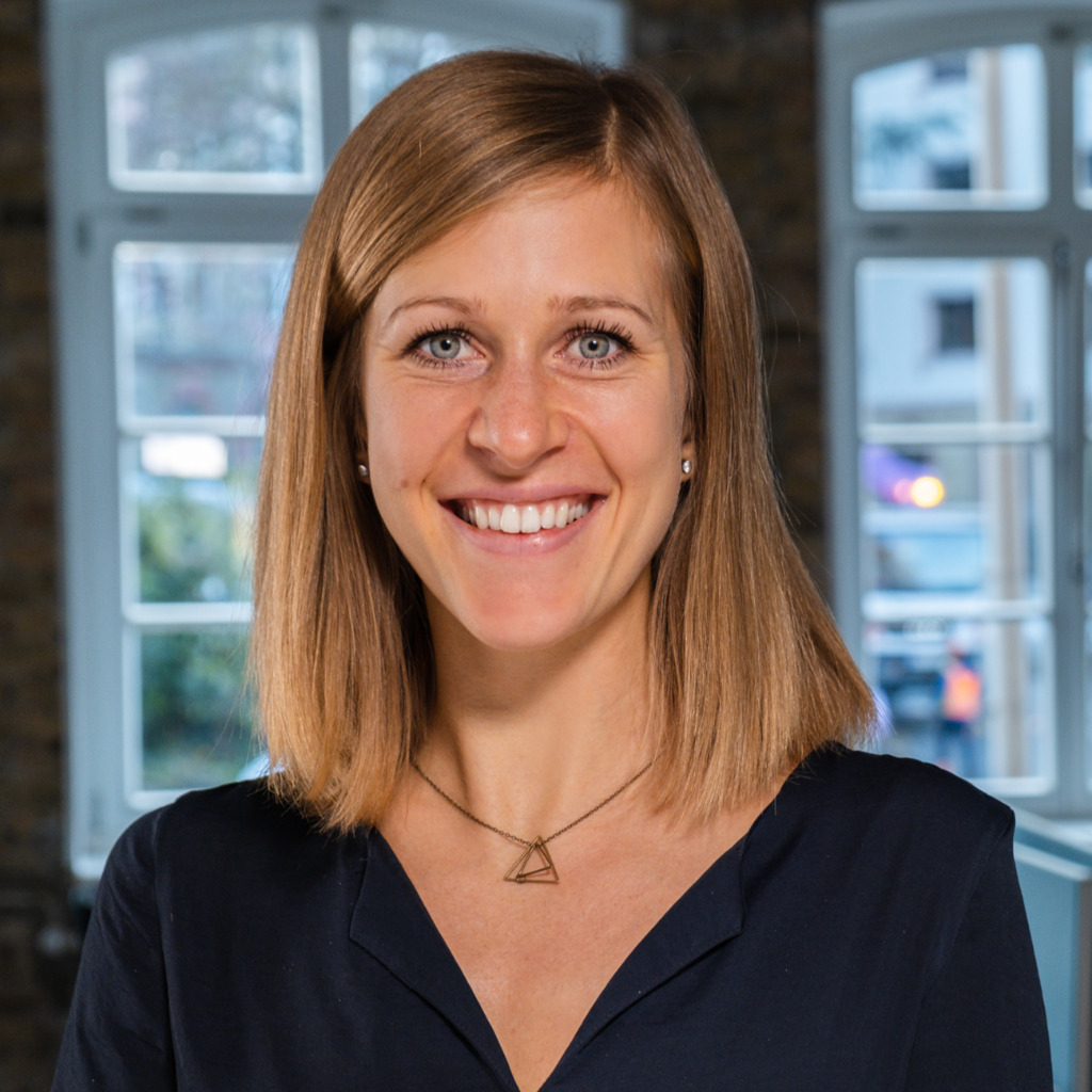 Lisa Beck - Head of Marketing and Communications - AUTHADA GmbH | XING