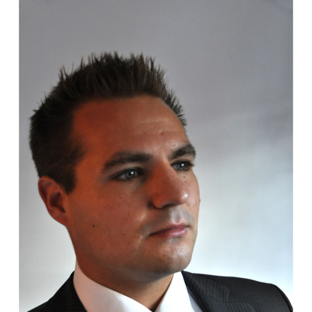 Benjamin Holst - Product Manager Hellmann Supply Solutions - Hellmann ...