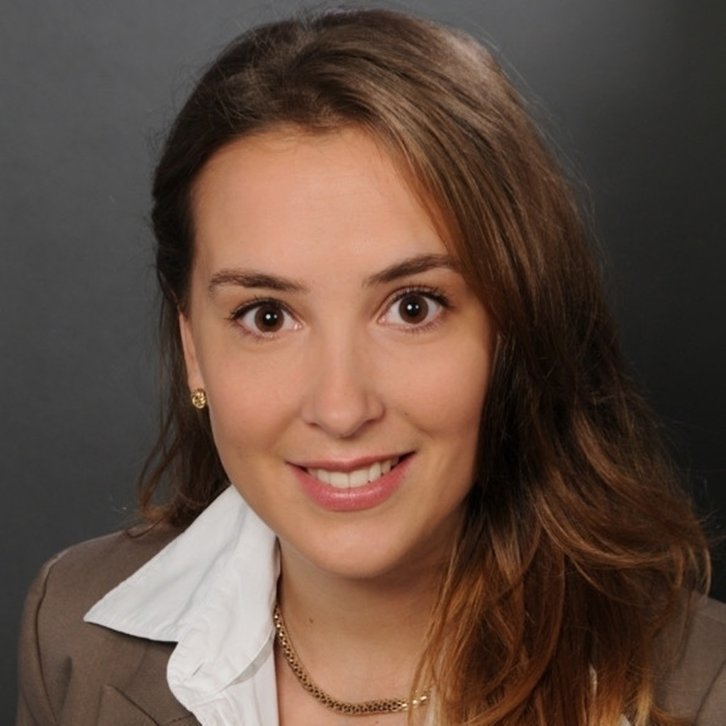 Lisa Bausch's Instagram, Twitter & Facebook on IDCrawl