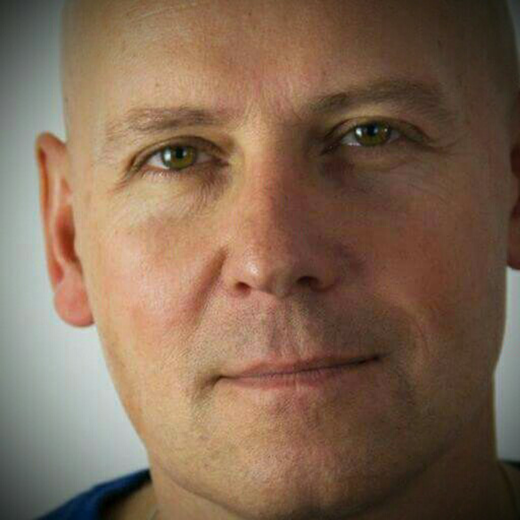 Wolf-Dietrich Hofer - Energetiker, Astrologe - www.paradisenow.at | XING