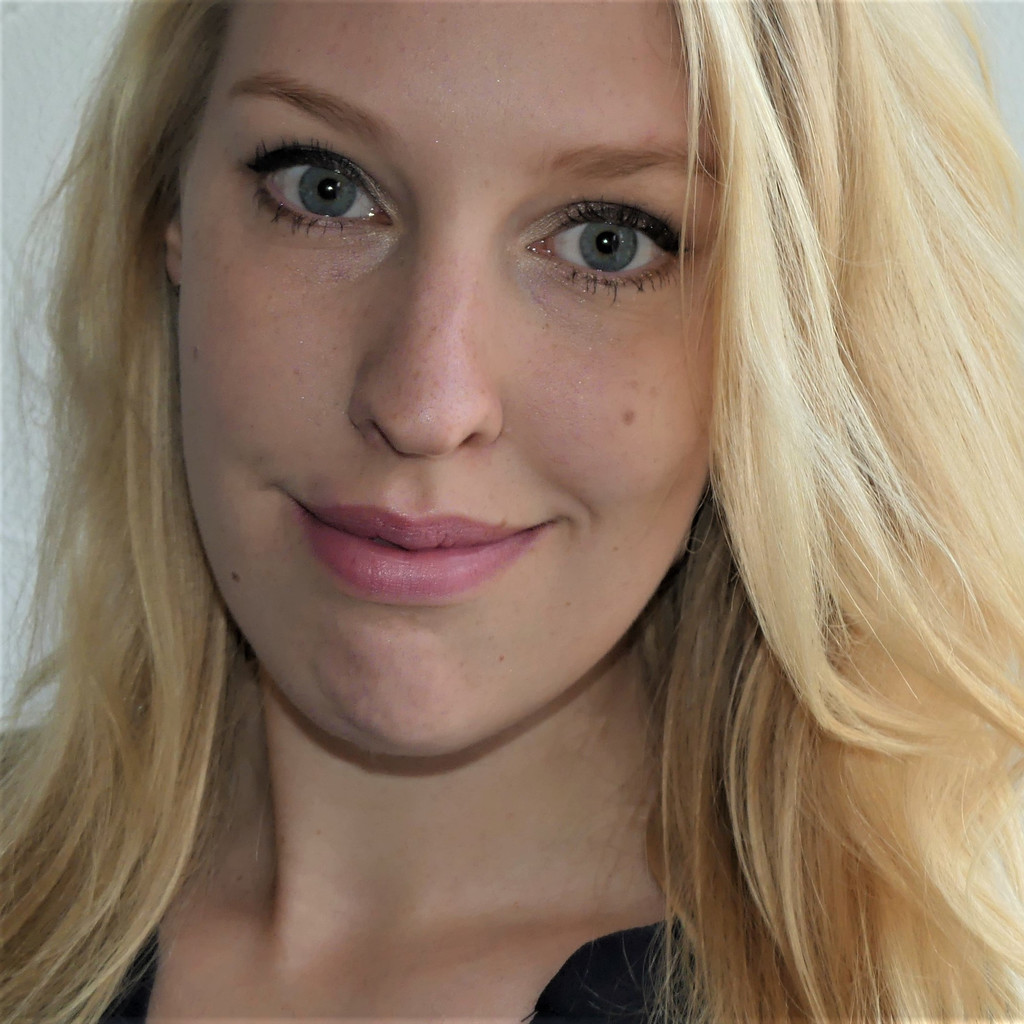 Sarah-Luisa Rettig - Medienmanagement - Macromedia Hochschule für ...