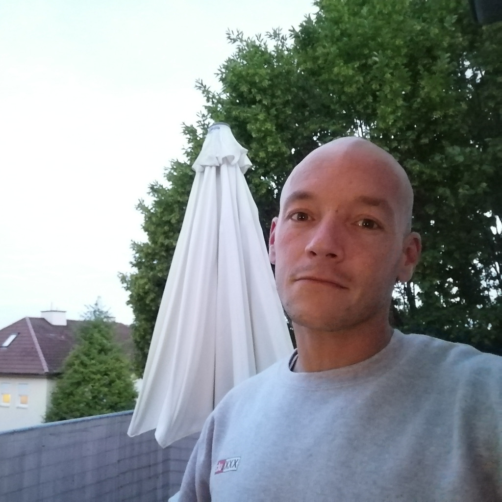 Patrick Winter - Abteilungsleiter Lager - XXXLutz Deutschland | XING