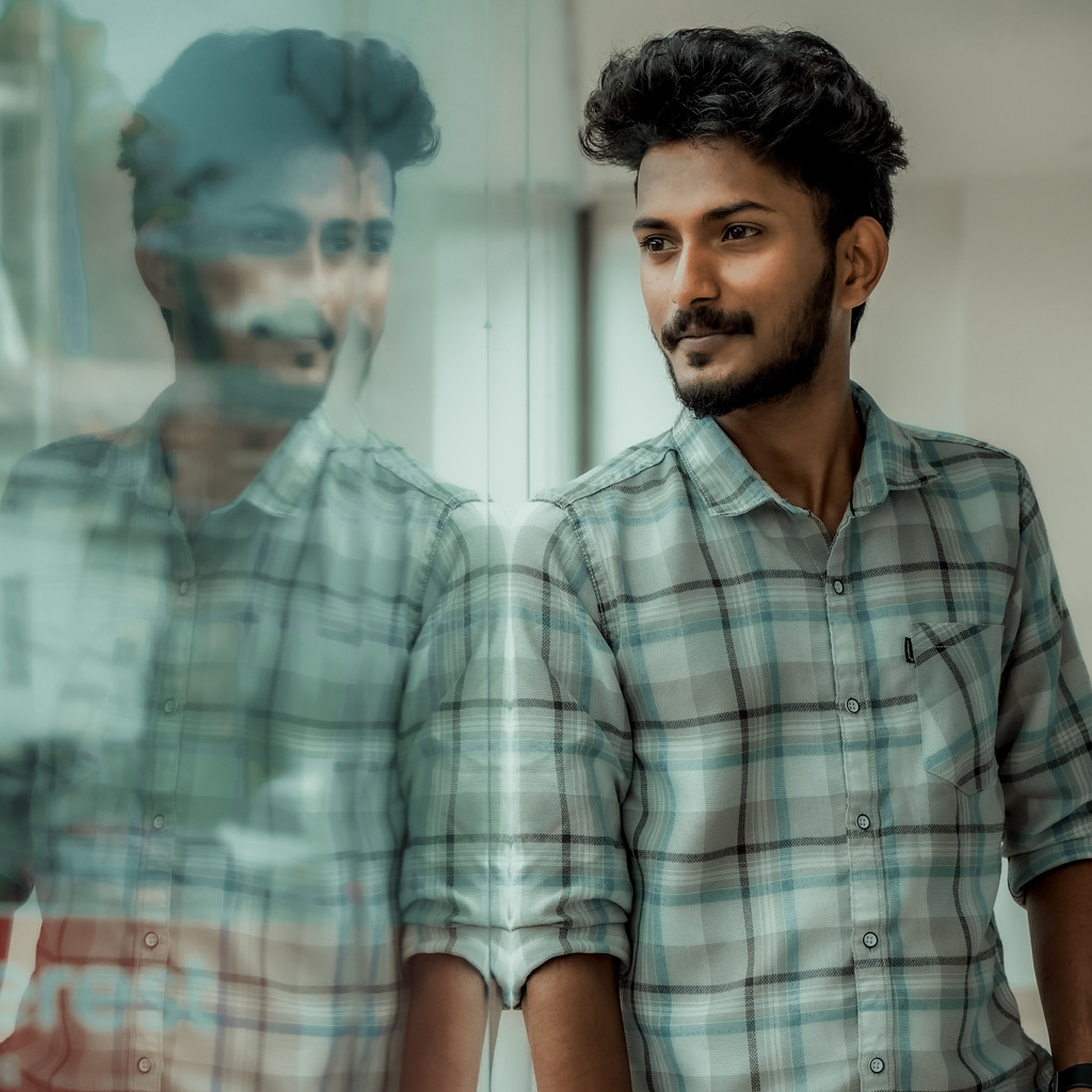 Charls Joseph - Senior Graphics Designer - graphics designer | XING