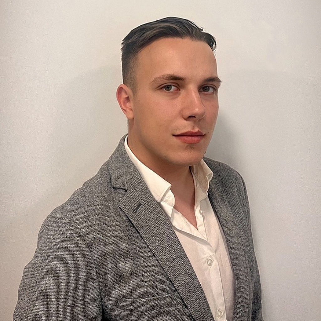 Chris Däweritz - Versicherungsvertreter - Chris | XING