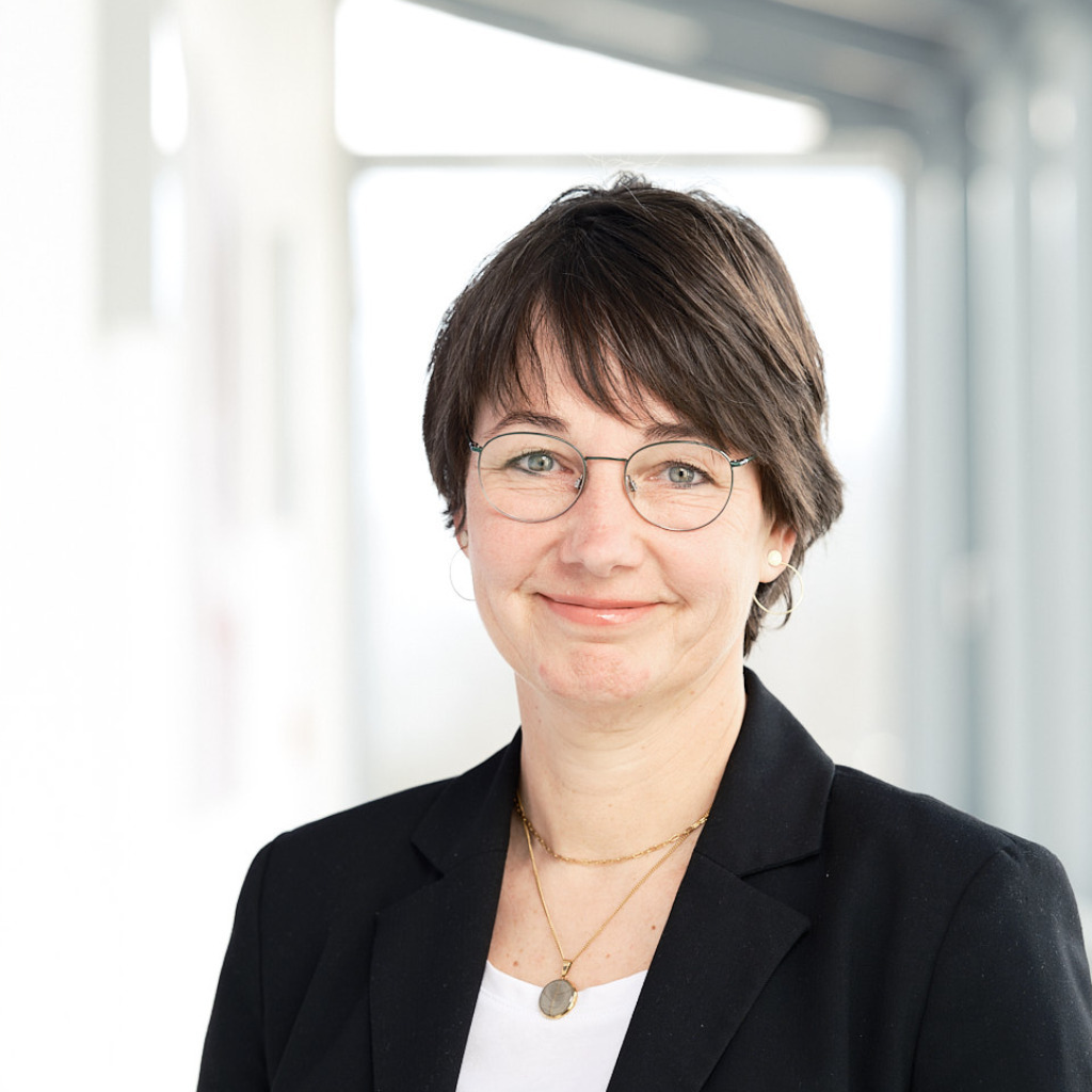 Simone Thomisch - HR Assistant - Feintool System Parts Jena GmbH | XING