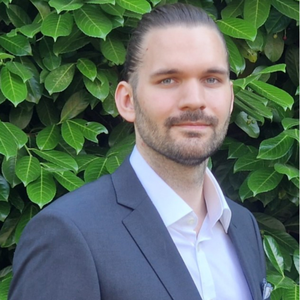 Christopher Grüske - Senior Consultant Corporate Resilience - CARMAO ...