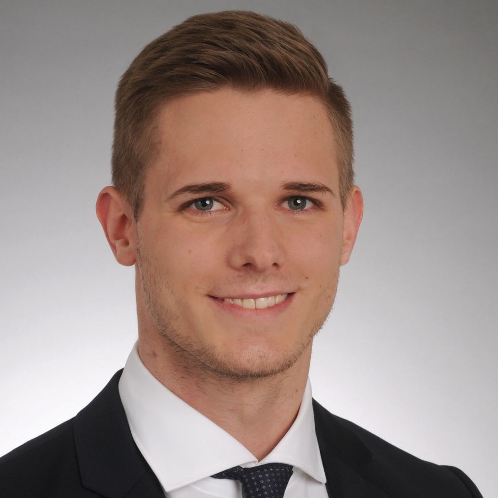 Nick Pfeuti - Kundenbetreuer Treuhand - Fundus Treuhand AG | XING