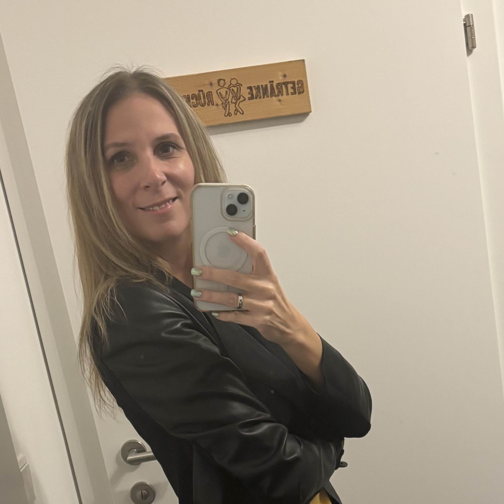 Christina Horvath - Stellvertretende Geschäftsleiterin - Stahlgruber ...