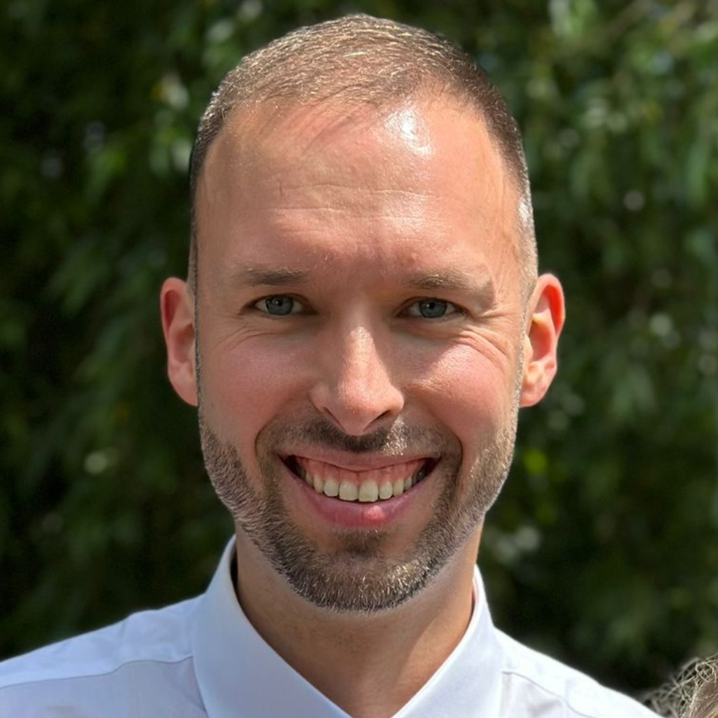 Tom Schröder - Ramp Agent - PortGround GmbH | XING