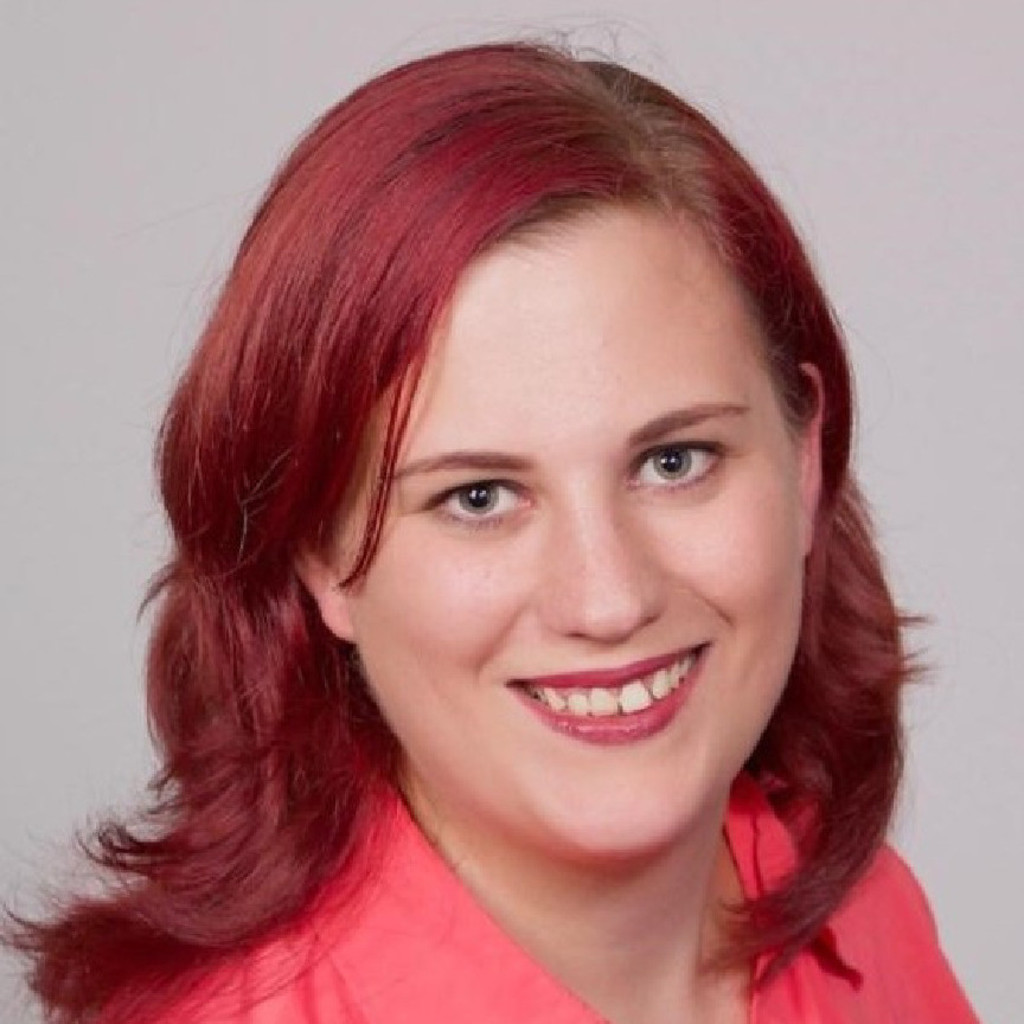 Michaela Frank - Operations Assistant - Excelsius Global Services | XING