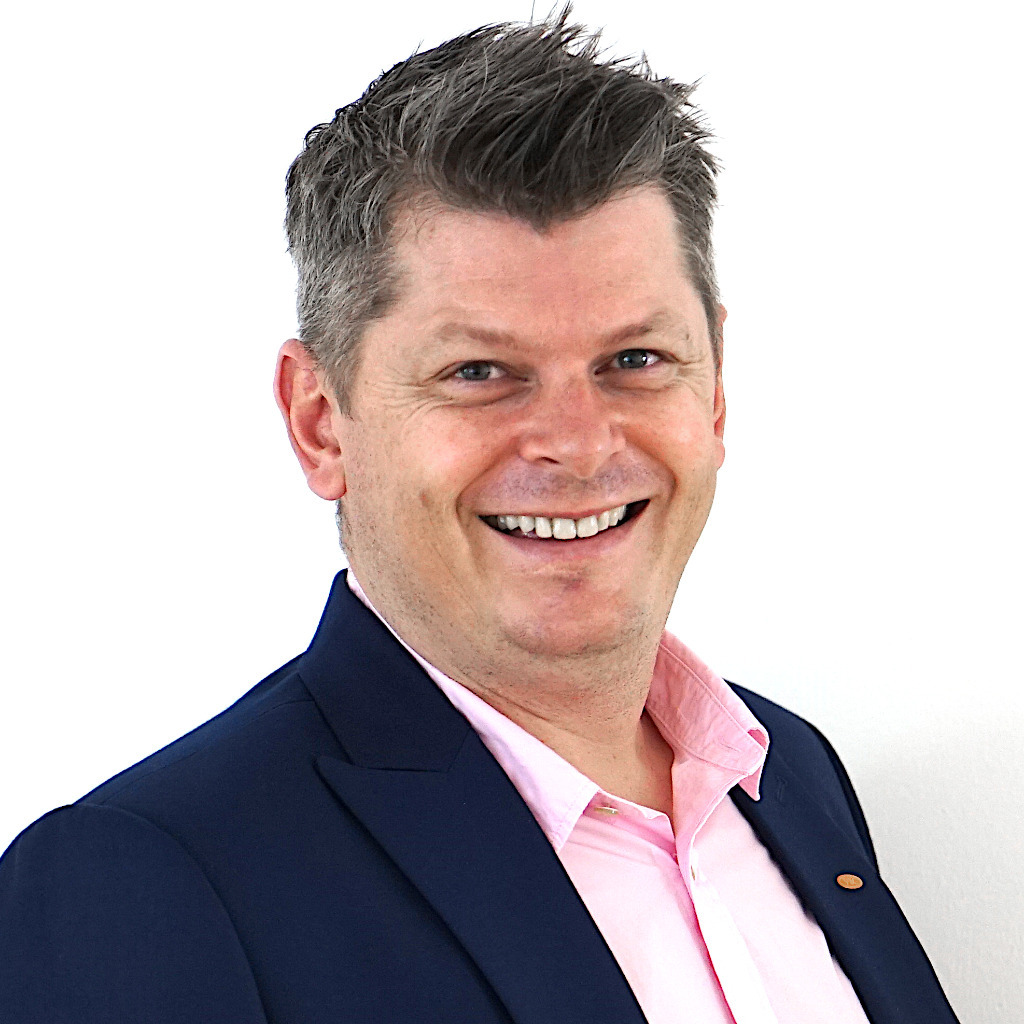 Mag. Martin Ehrlich - Vice President Global Sales - Softquo Holding | XING