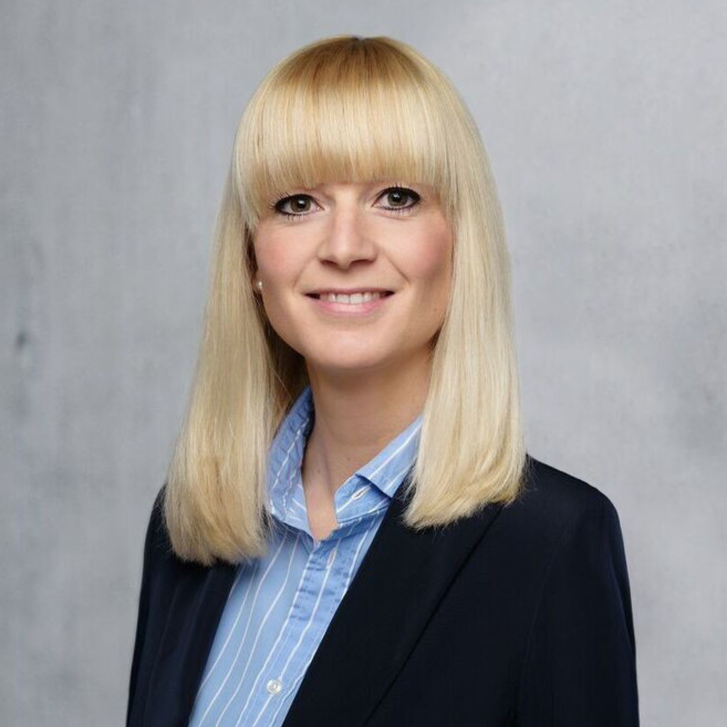 Isabel Gronninger - Projektleiterin - Albert Amos GmbH & Co. KG | XING