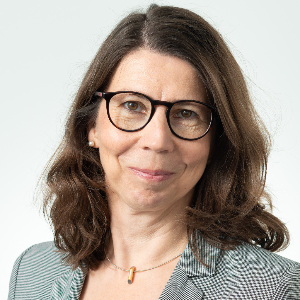 Sonja Schuba - Aktuarin (DAV) - Private Krankenversicherung ...