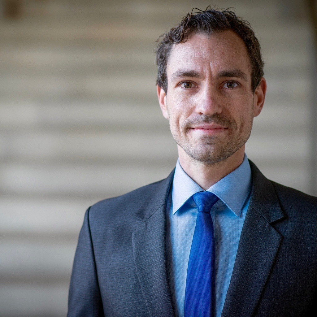 Tom Michael - Leiter des Hauptamtes - Stadt Herrenberg | XING