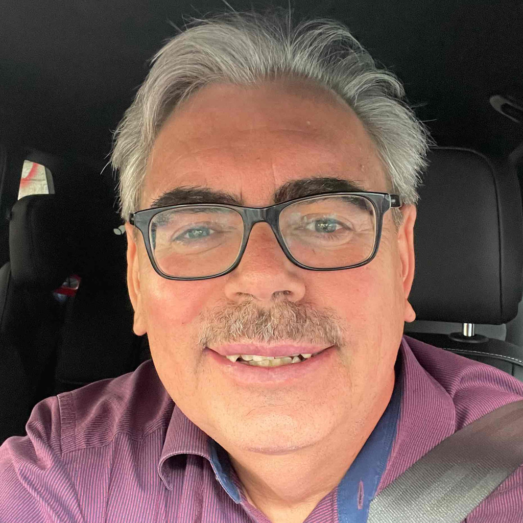 Thomas Sturm - Abteilungsleiter Netzbetrieb Stromversorgung ...