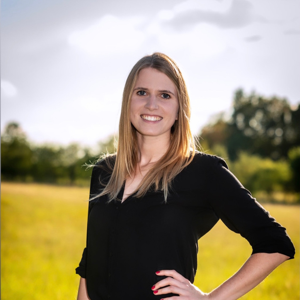 Melanie Neumann - Junior HR Business Partnerin - ALMO-Erzeugnisse Erwin ...