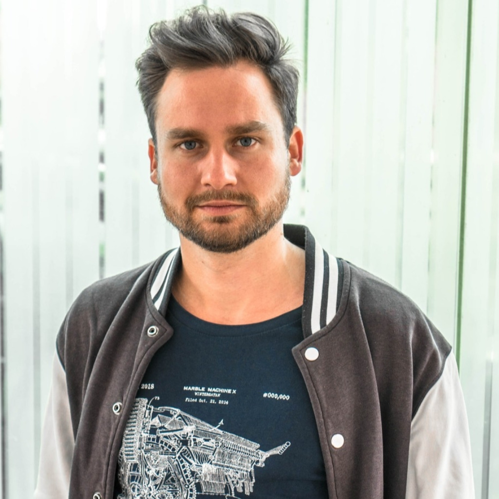 Adrian Berger - Referent für Marketing & PR - Deutsches Youth For ...