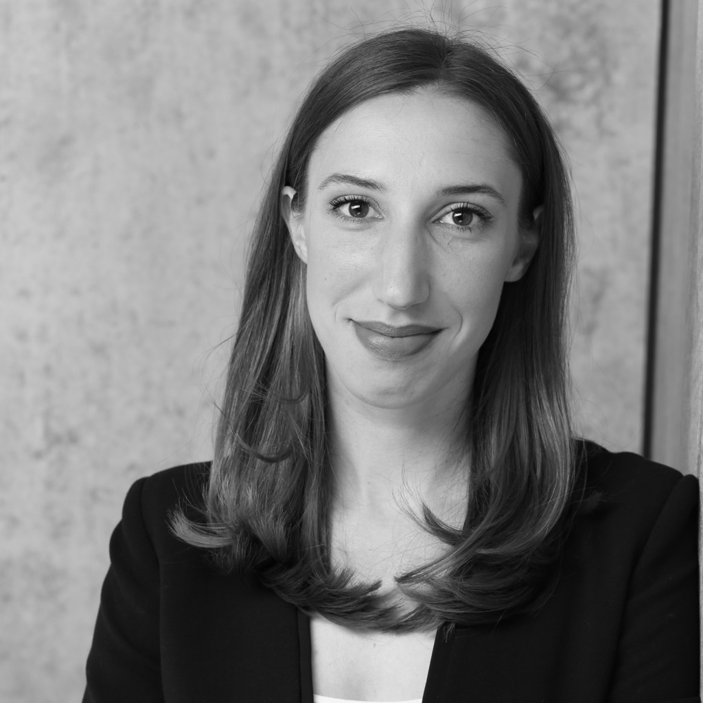 Caroline Book - Betriebswirtschaftslehre - Universität Duisburg-Essen ...