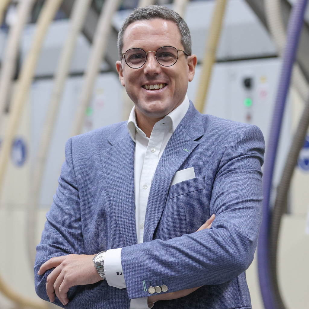 Dr. Boris Jakobi - Senior Vice President (SVP) - Freudenberg Sealing ...