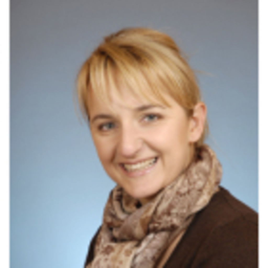 Michèle Rabe - Marketing - Volkshochschule | XING