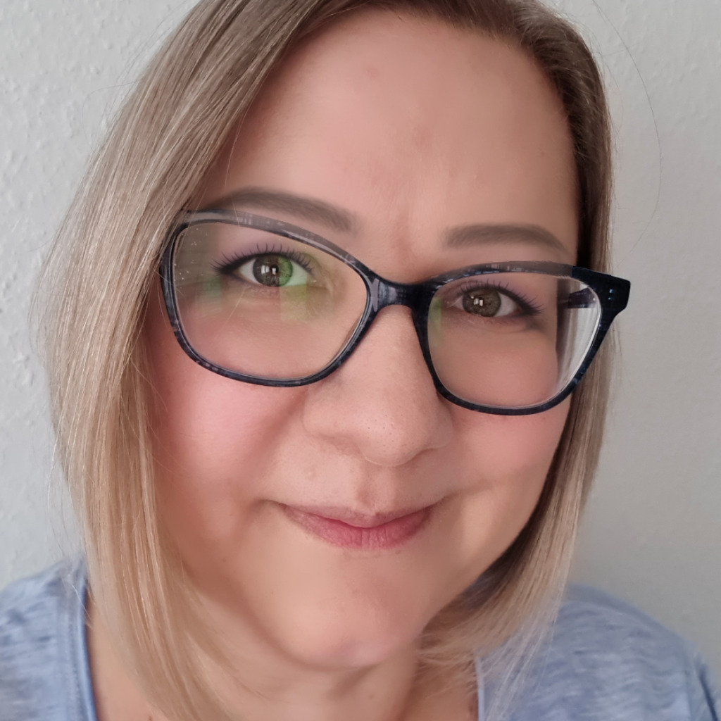 Jasmin Bauer - Customer Service Representative - DP World | XING