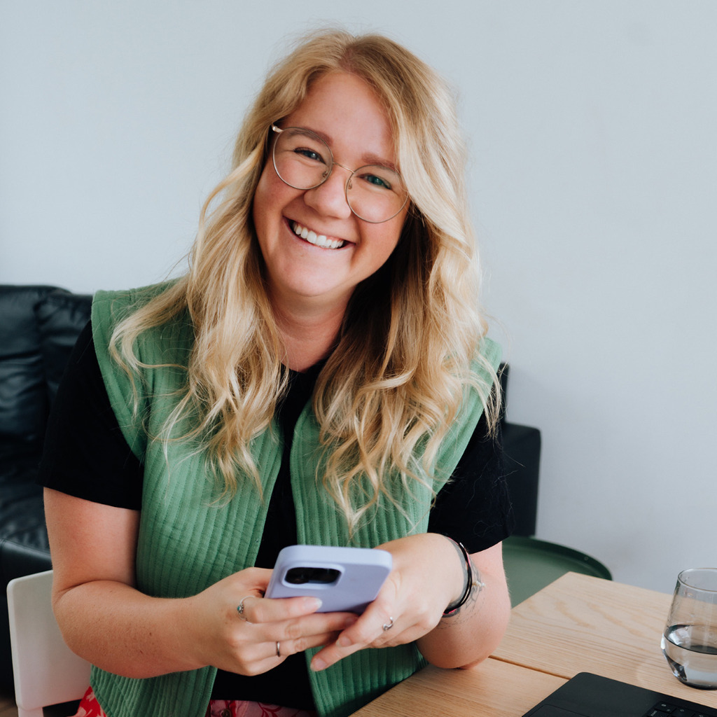 Christine Vogl - Social Media Managerin - Media Automobile | XING