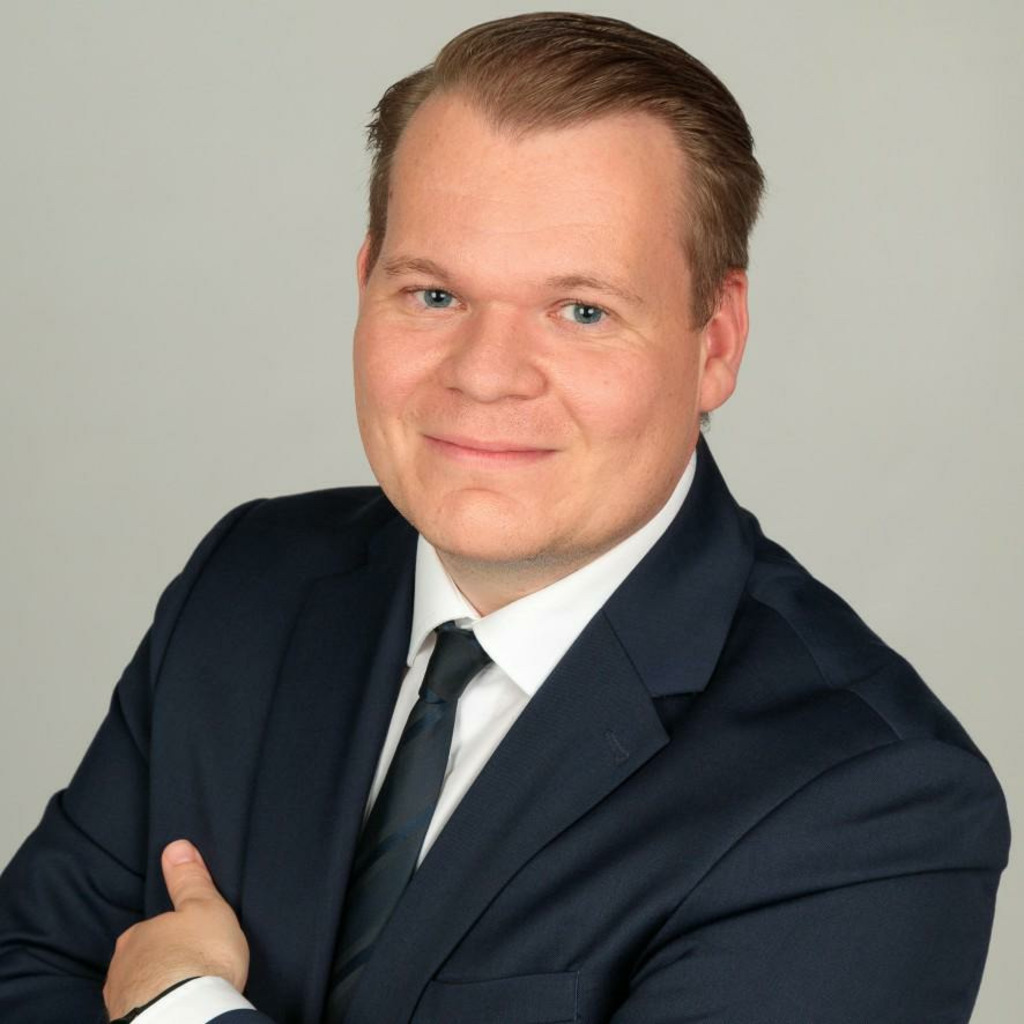 Mario Gattringer - Filialleiter - Sparkasse Eferding-Peuerbach ...