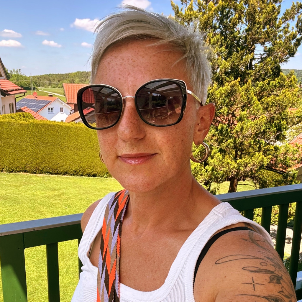 Maria Löffler - Gesundheits- und Krankenpflegerin - Kinder- und ...