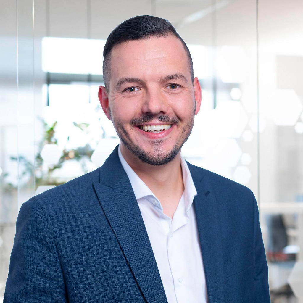 Robin Matthes - Analyst Segmentsteuerung Privatkunden - Sparkasse ...