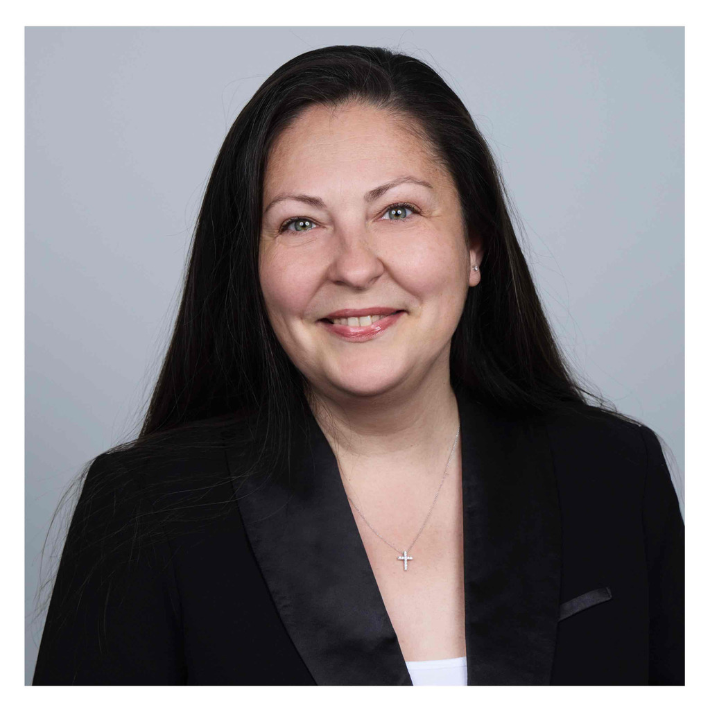 Raluca Balint - IT & Telco Category Manager DACH - Capgemini | XING