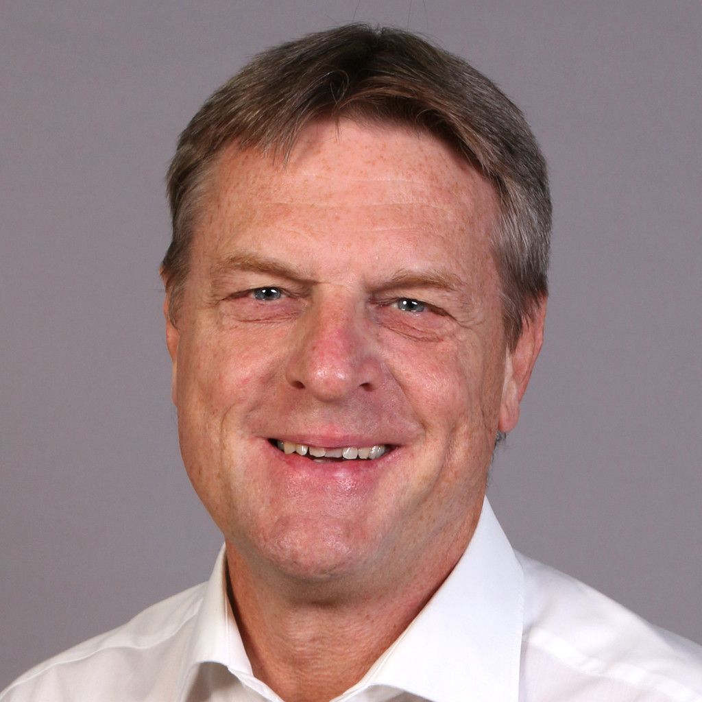 Dipl.-Ing. Thomas Huch - Axle Product, Application and Resident ...