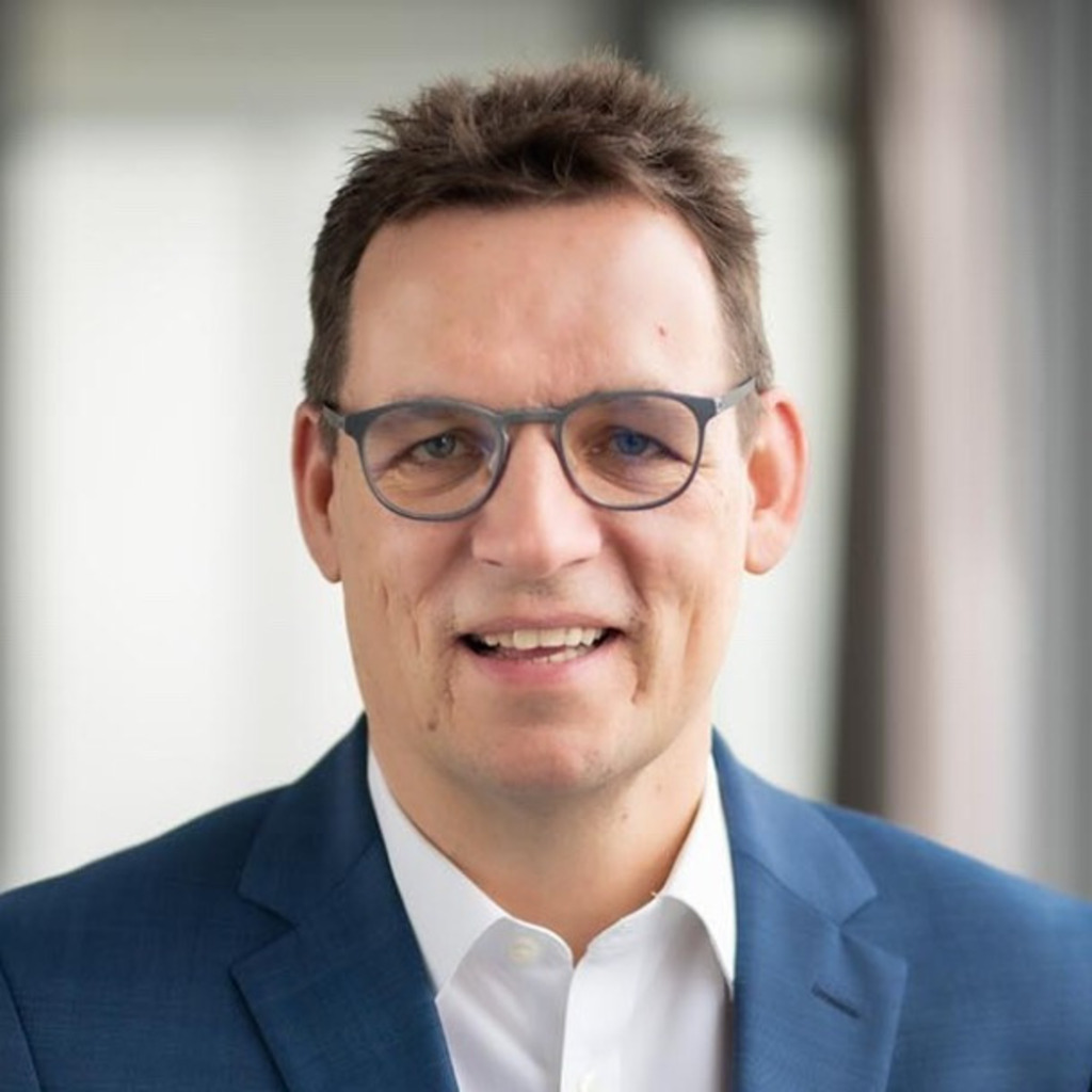 Stephan Heuser - Leiter Abt. Kapitalmarkt und Börse - Sparkasse Essen ...