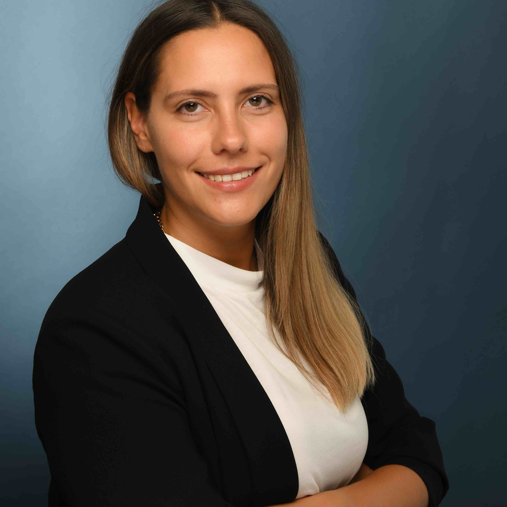 Laura Arnold - Mitarbeiterin Back Office - Helukabel GmbH | XING