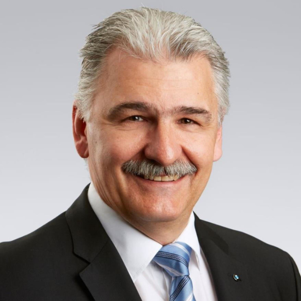 Marcel Schumacher: Leiter Aftersales--- | XING